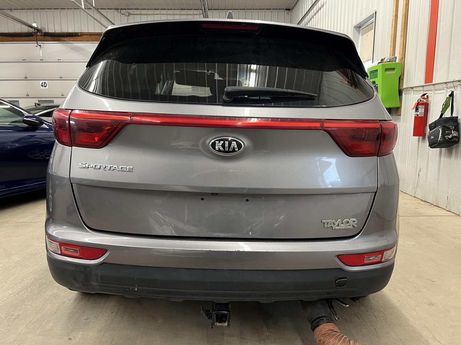 2017-2022 KIA SPORTAGE MANUAL LIFTGATE HATCH PAINT CODE E6S MINERAL SILVER | eBay