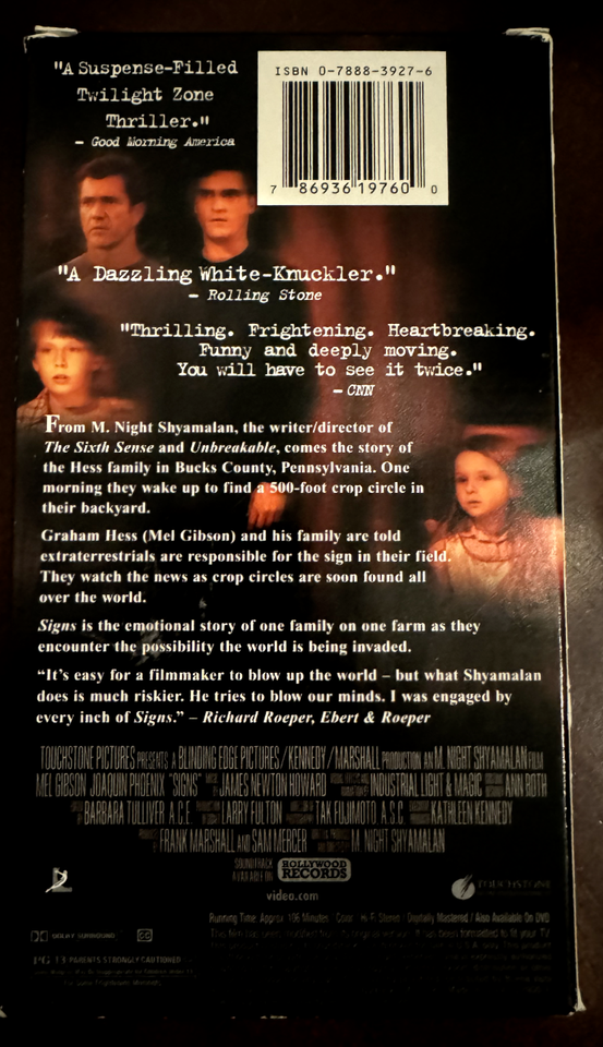 Signs 2002 VHS Tape Vintage Mel Gibson M. Night Shyamalan Joaquin ...