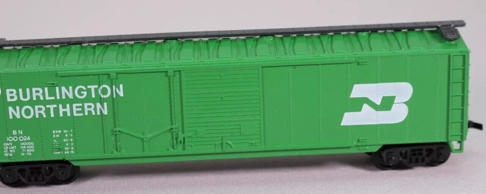 Mehano HO Burlington Northern BN Combined Door Reefer Box Car #100024 ...