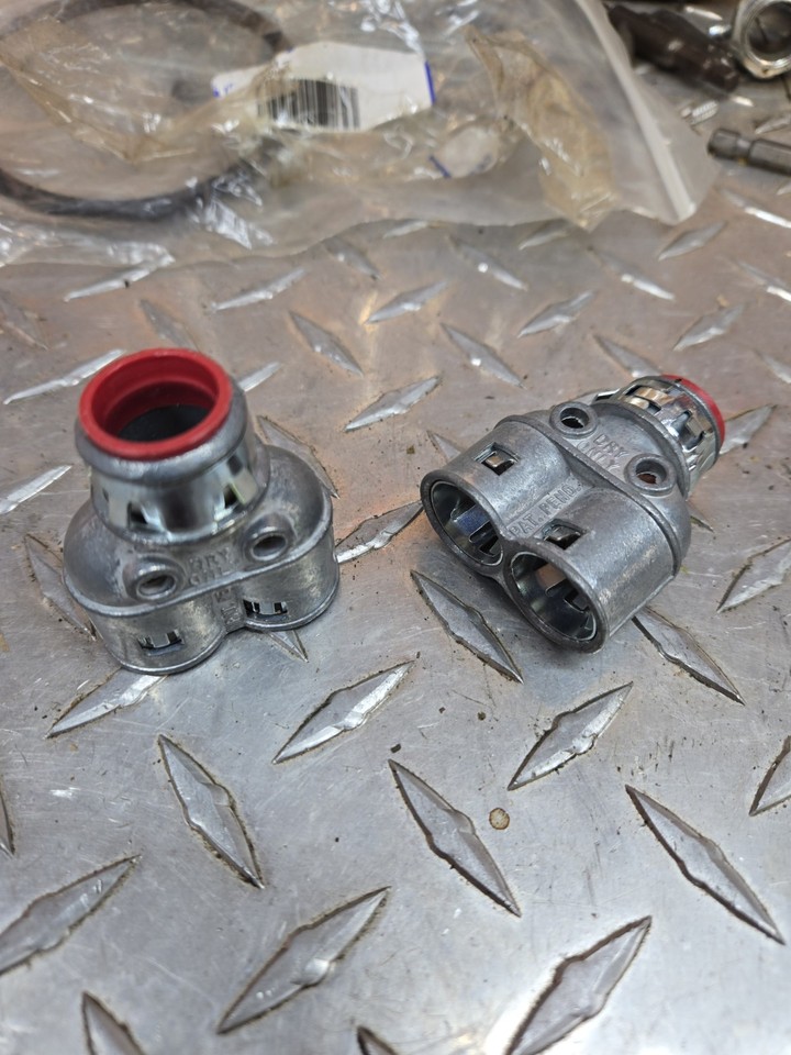 2 ARLINGTON 3838AST SNAP-2-IT 3/8" DUPLEX CABLE INSULATED MC CONNECTORS ...