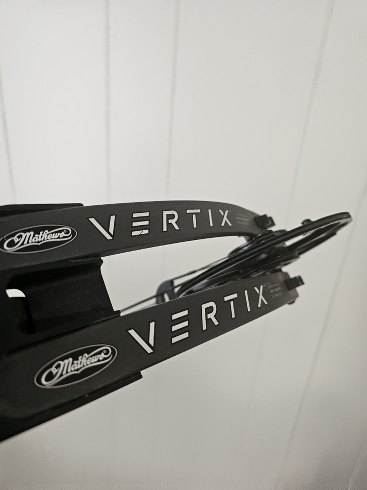Mathews Vertix Compound Bow | eBay