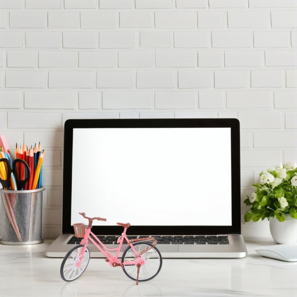 2Pcs Plastic Bike Desktop Adornment Adorable Adornment Room Desktop ...