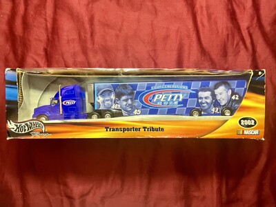 2002 Hot Wheels Racing TRANSPORTER TRIBUTE Trailer Rig 4 Generations ...