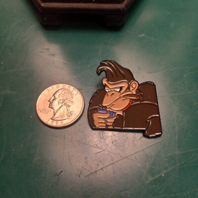 Donkey Kong smoking stogie smokers enamel lapel hat pin playing cards ...
