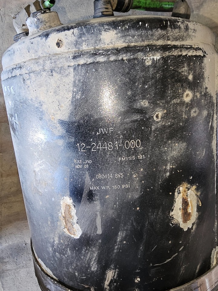 Freightliner Aluminum Air Tank 12-24481-000 | eBay