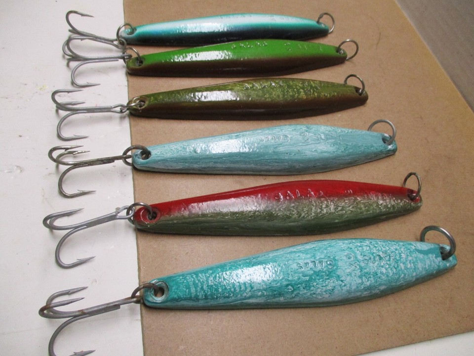 VINTAGE IRON JIGS * SALAS SUPER 6X SURFACE JIGS SET OF 6 JIGS ** VERY ...