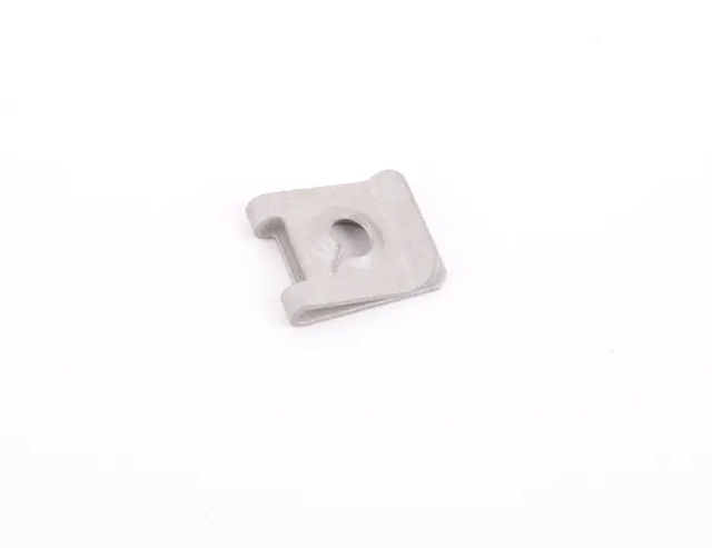 Mercedes-Benz CLA Coupe C117 Front Bumper Spring Nut A0039949145 ...