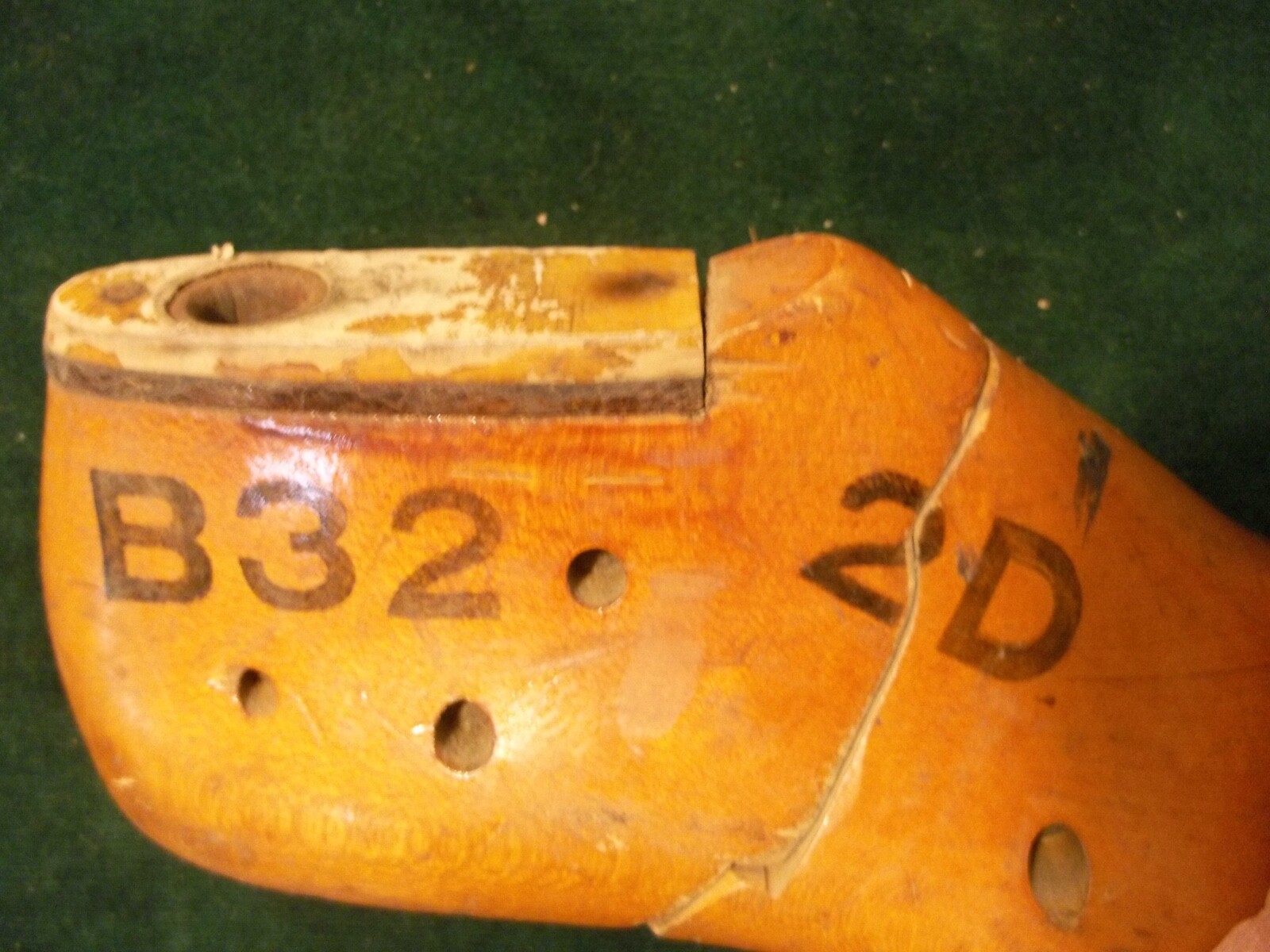 Vintage Pair Wood Size 2 D UNITED SLIDE-O-MATIC B32 USMC Shoe Lasts #E ...