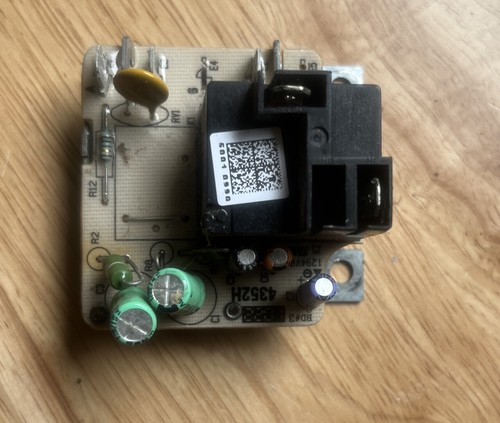 Trane Heat Pump Air Handler Fan Relay Board D155079P01 WR 57T03-495 ...