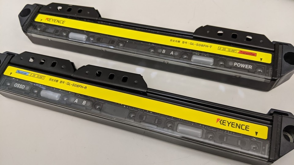 KEYENCE GL-S08FH-T Transmitter & GL-S08FH-R Receiver Safety Light ...