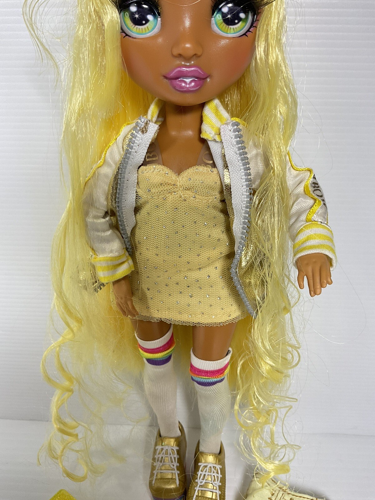 Rainbow High Doll Sunny Madison rare Doll Yellow Hair Tan Skin series 1 ...