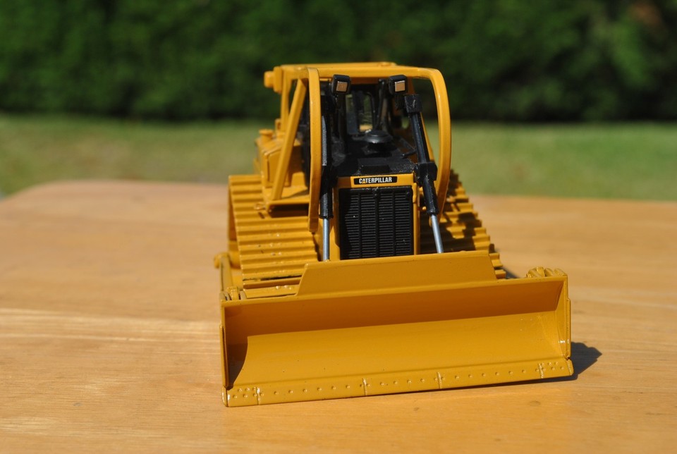 CUSTOM CATERPILLAR D6T LGP DOZER w CUSTOM BRASS SWEEPS AND ...