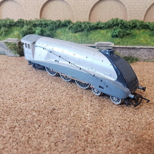 HORNBY OO GAUGE CLASS A4 2509 ' SILVER LINK ' LOCO ONLY FREE POST | eBay UK