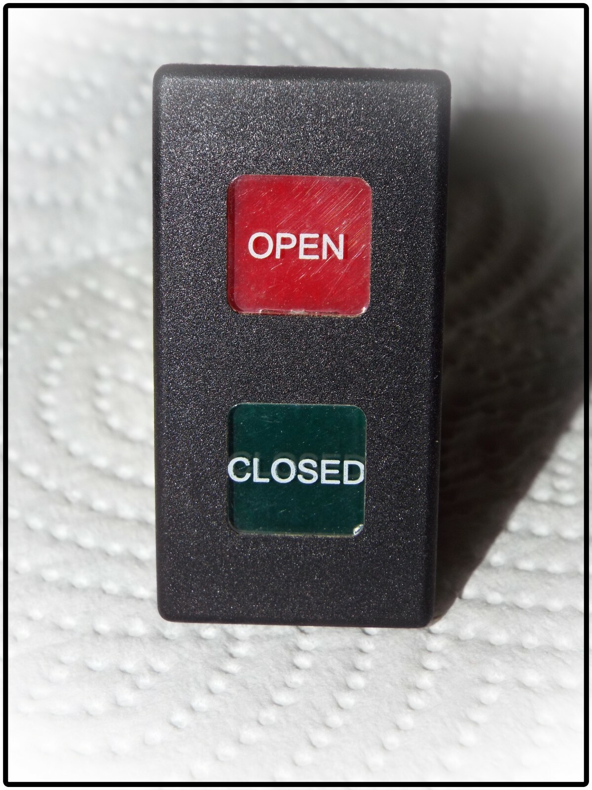 Carling VP Series Illuminated Indicator Plug OPEN / CLOSED Bus RV | eBay