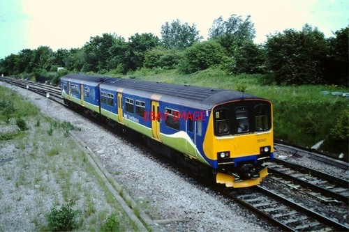 PHOTO CLASS 150 SPRINTER 2-CAR DMU NO 150 127 (EX-BLETCHLEY TMD ...