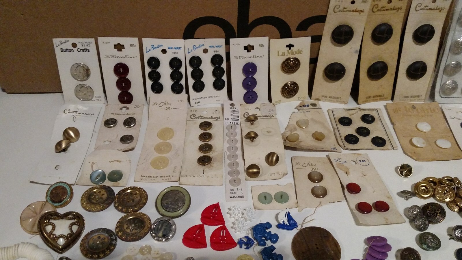 4 1/2 - 5 Pounds of Antique/Vintage Buttons, Mixed Lot | eBay