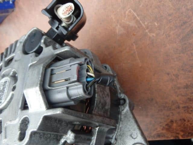 MITSUBISHI Colt 2011 DBA-Z21A Alternator 1800A301 [Used] [PA67693975 ...