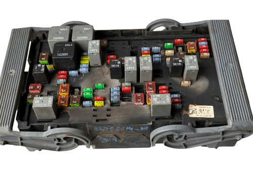 2010 - 2014 GMC Tahoe Yukon Fuse Box Relay Control Module P: 22798214 ...