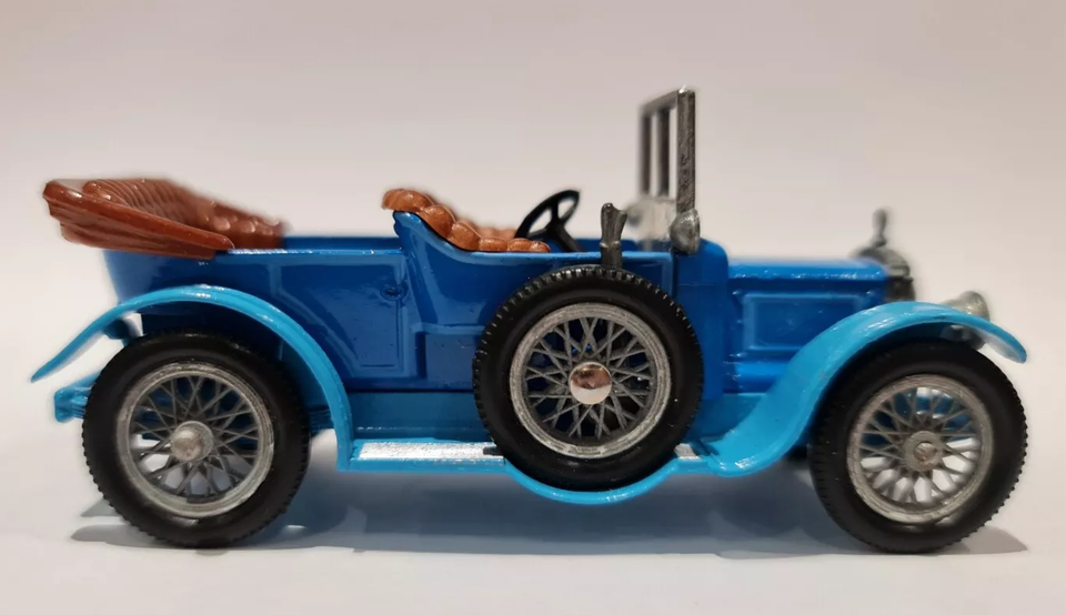Match box Model Vintage Cars Unique Display Case Old Toy Retro Classic ...
