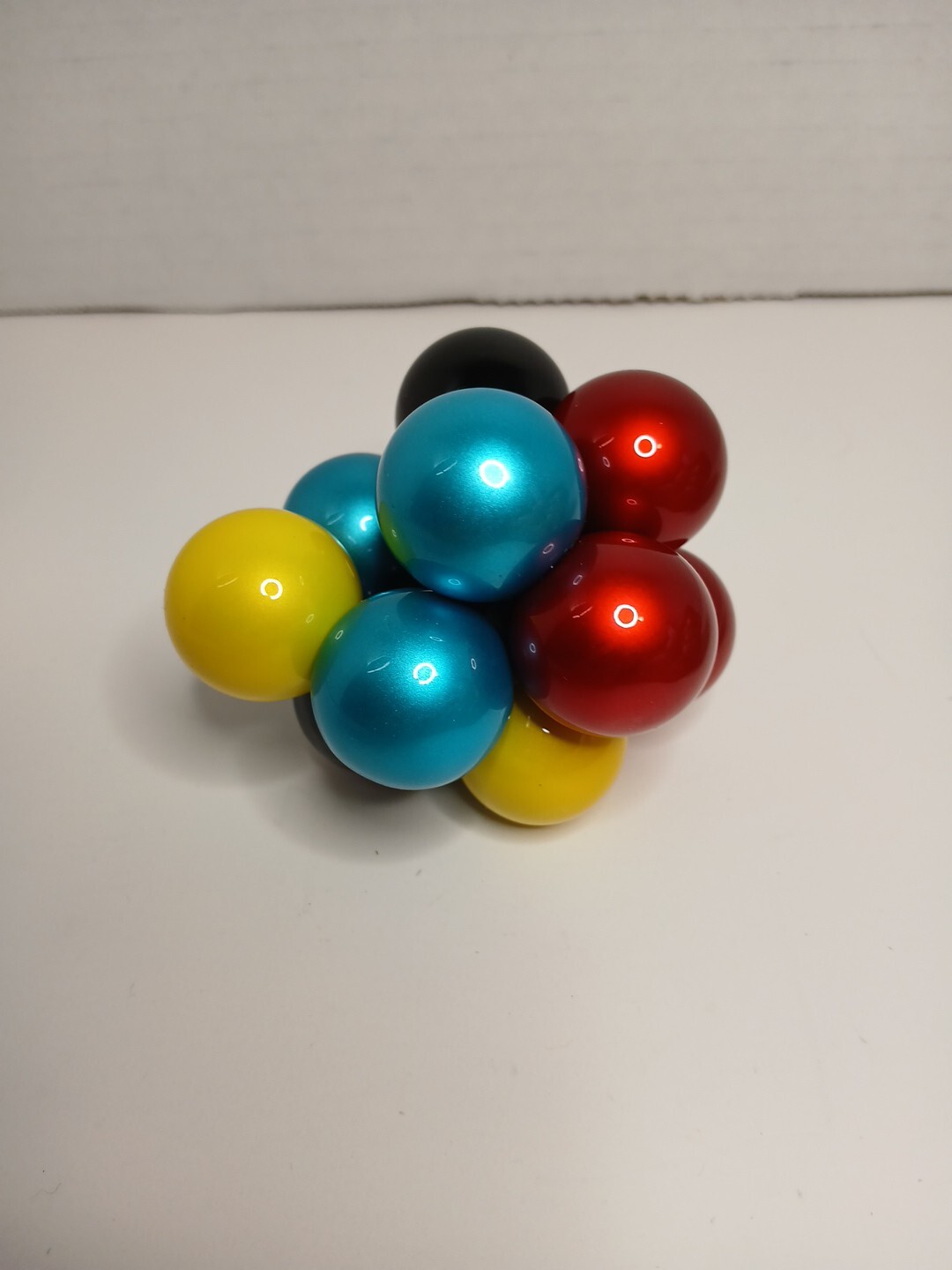 Icosa by Brainwright - The Atomic Fidget Ball No Box Slick! | eBay