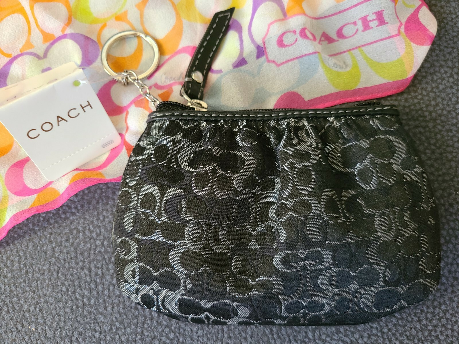 Coach Purse Logo Wallpaper