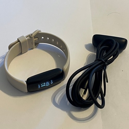 Fitbit Inspire 2 Fitness Activity Tracker + Heart Rate Monitor FB418 ...