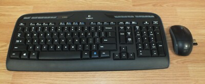 Genuine Logitech (Y-R0009) K330 Wireless Keyboard & Mouse Combo **READ ...