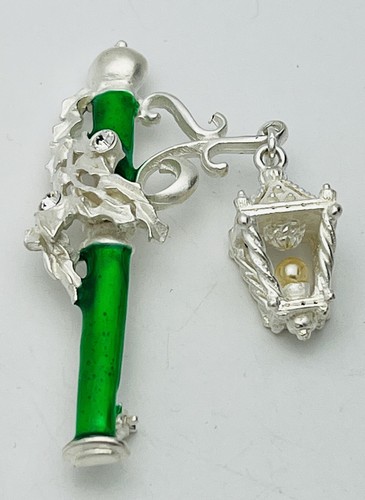 High Quality New Matte Silver Enamel Lamp Post Christmas Pin/Brooch | eBay