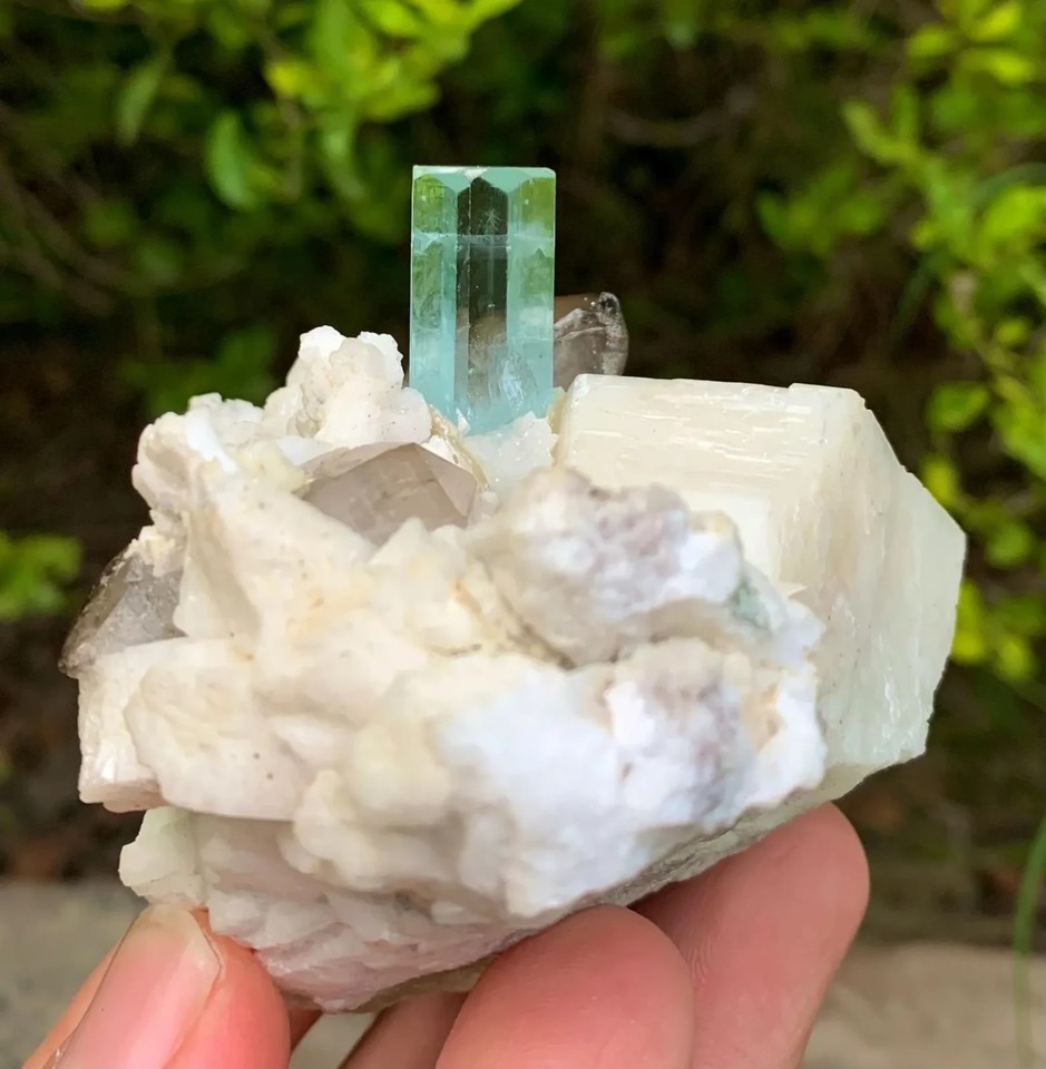 225 GM Sky Blue Aquamarine With Smokey Quartz & Microline Feldspar ...