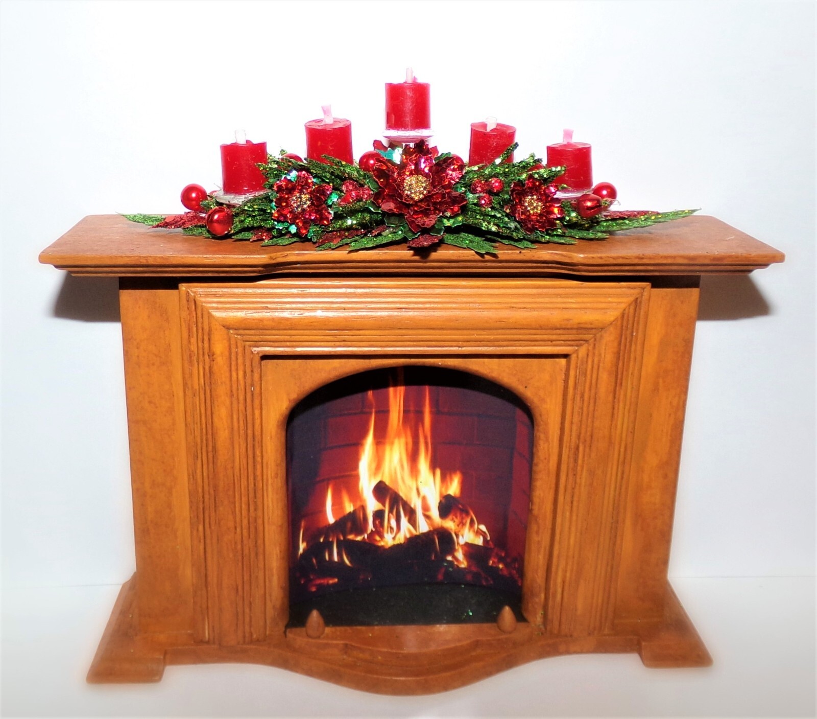 DOLLHOUSE MINIATURE CHRISTMAS CANDLE HOLDER CENTERPIECE 1:12 SCALE ...