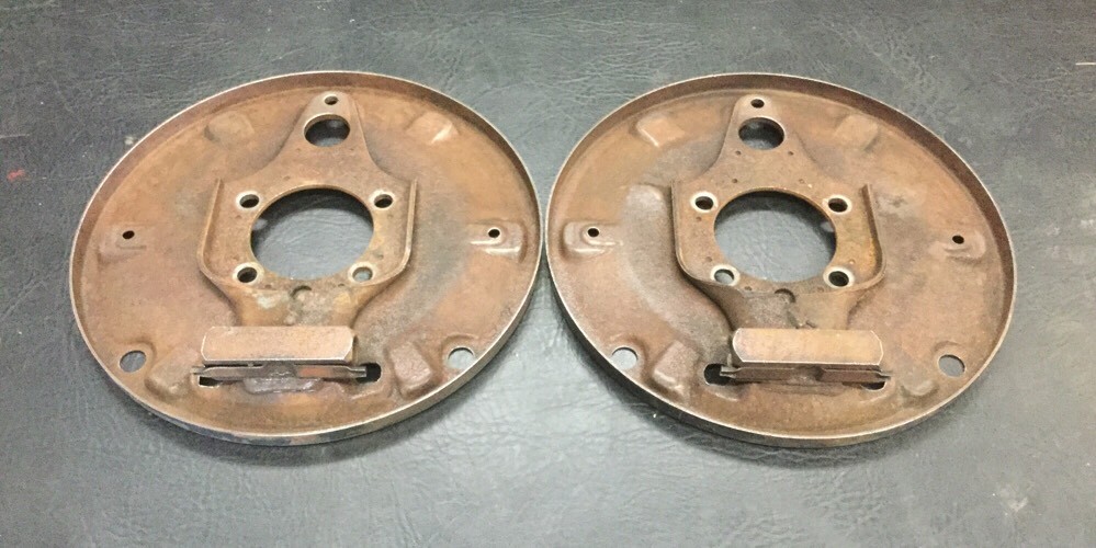 71-79 VW SuperBeetle AirCooled Front Brake Backing Plate Set | OEM