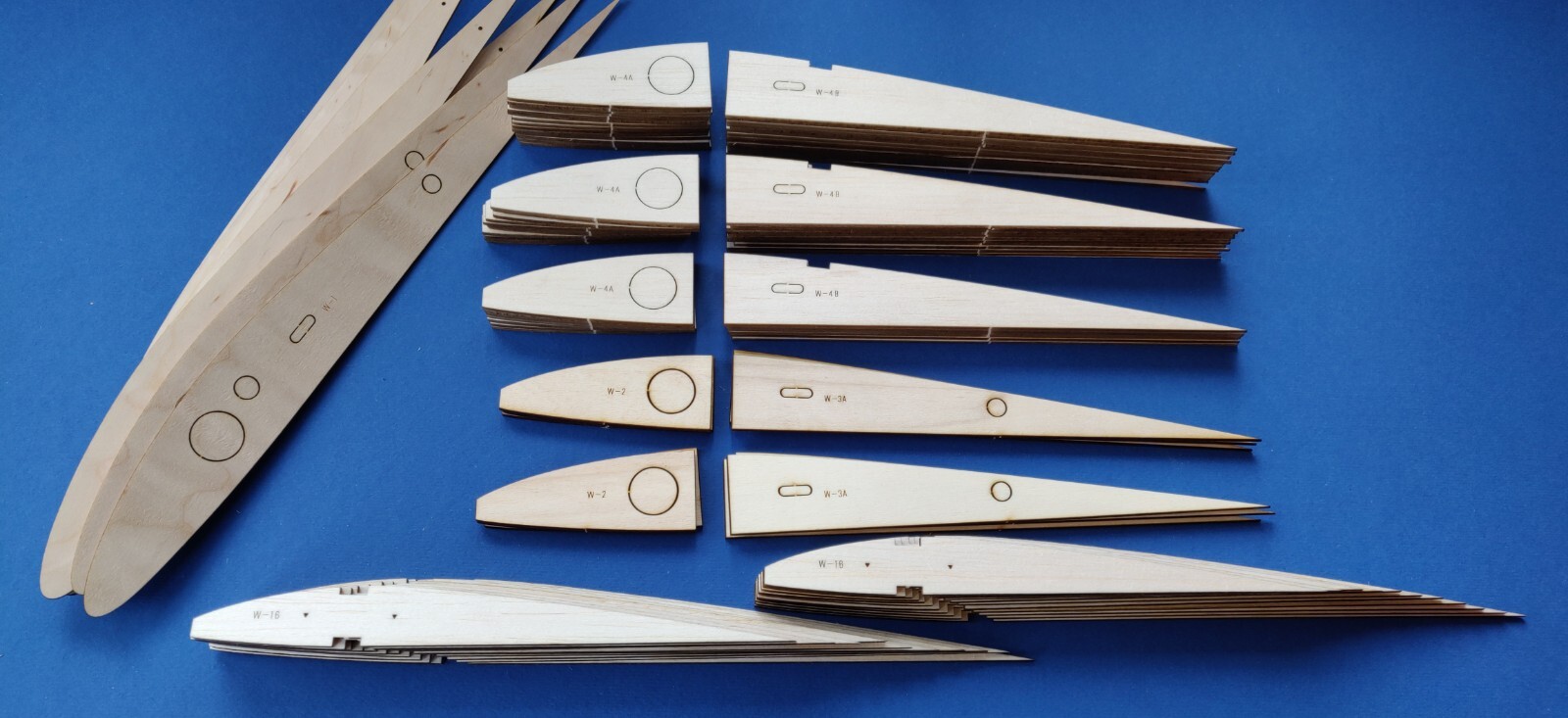 Sagitta XC ~ 4M RC sailplane by Airtronics ~ Laser-cut Balsa Wing RIB ...