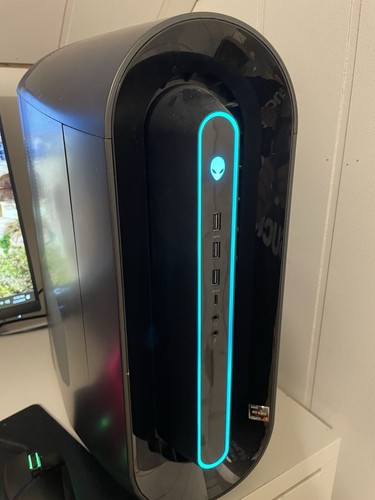 Alienware Aurora Ryzen edition r10 with Dell, monitor gaming keyboard ...