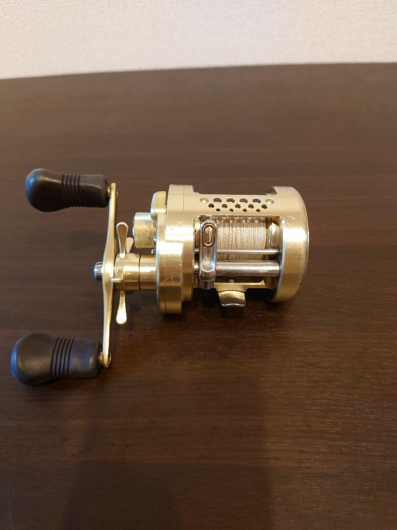 Shimano Calcutta Conquest 400 Right Handle Reel from JAPAN ...