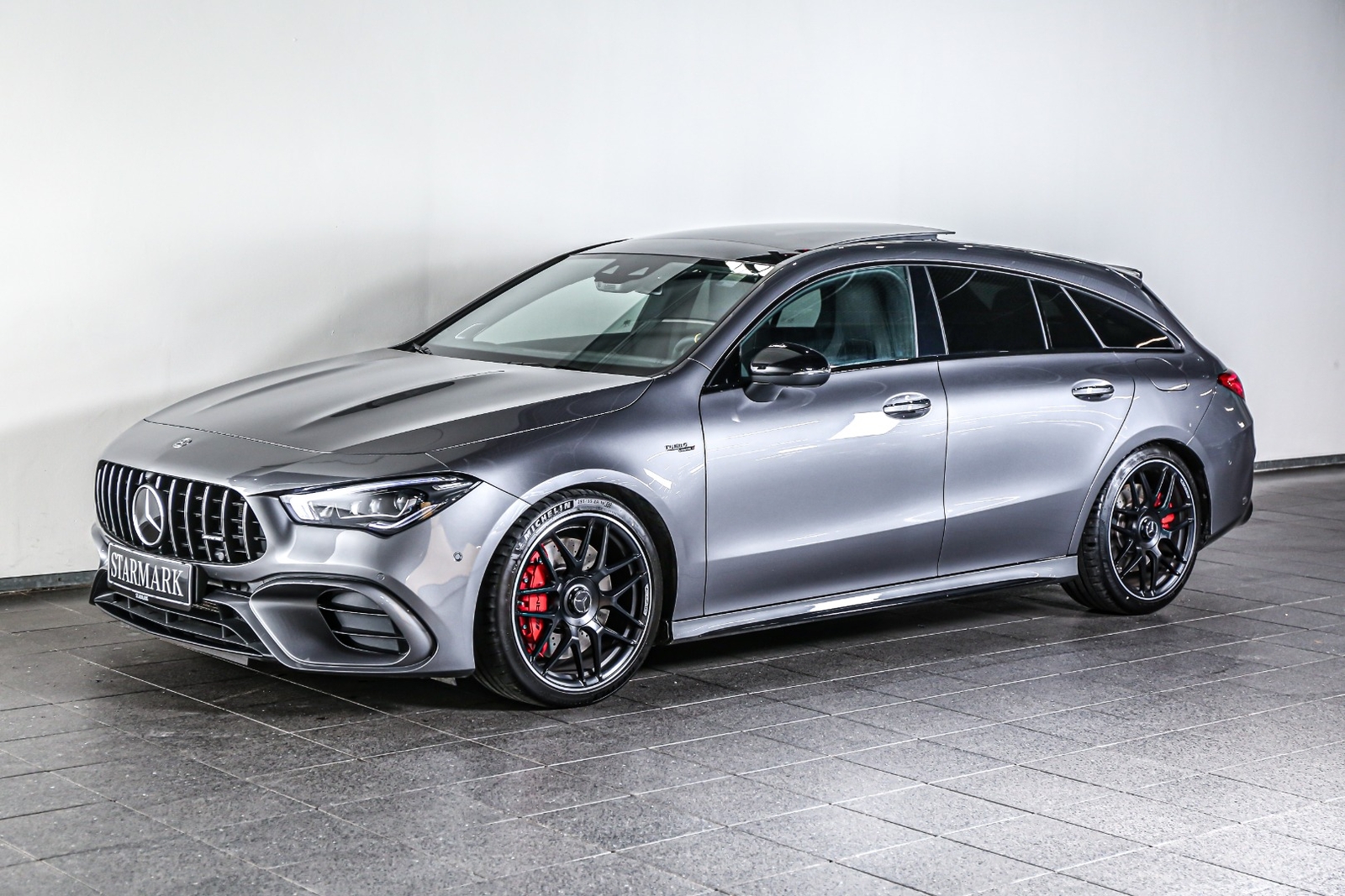 CLA45 fra Mercedes-Benz - Find brugt Mercedes CLA 45 her