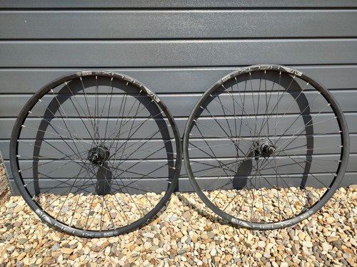 Sun Ringle Helix SL TR25 29" Tubeless Ready 700c 32H Koozer XM490 Hubs ...