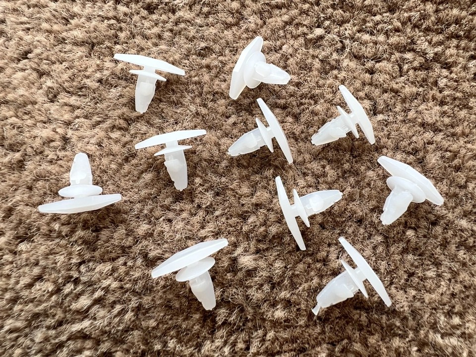 FITS FORD WEATHERSTRIP & RUBBER DOOR SEAL RETAINER FASTENERS TRIM CLIPS ...