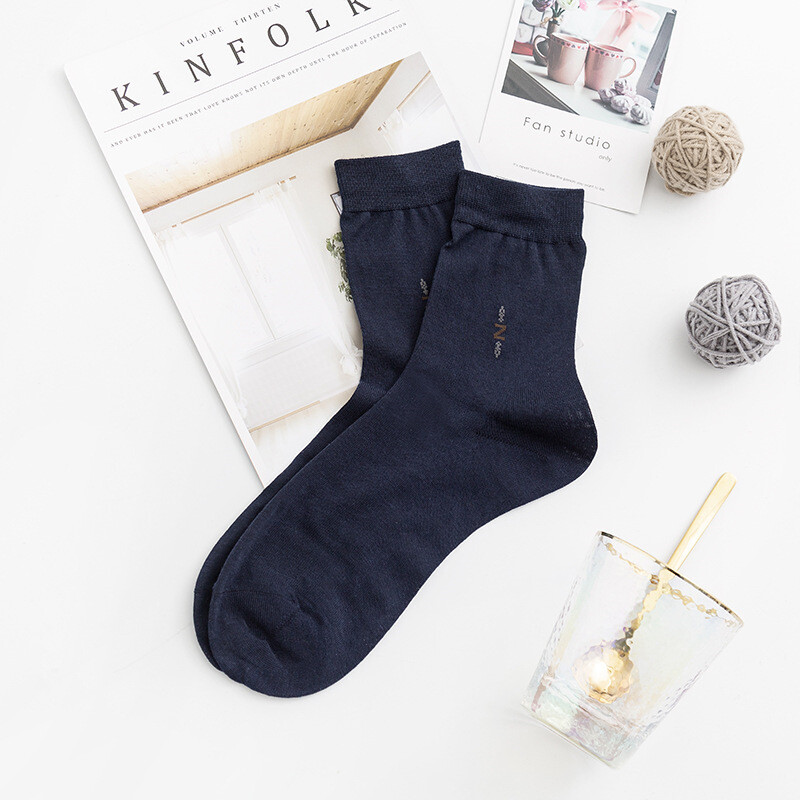 5 pairs/lot Natural Silk Socks Breathable & comfortable men socks ...