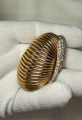 Vintage Marcel Boucher Gold Tone Clear Crystal Fur Clip Pin Brooch | eBay