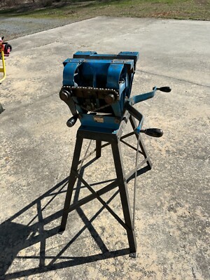 Conveyors - Belt Lacer