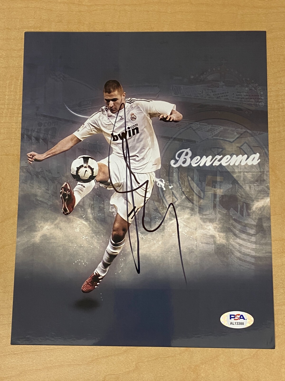 Real Madrid CF 100% Authentic Signed Memorabilia