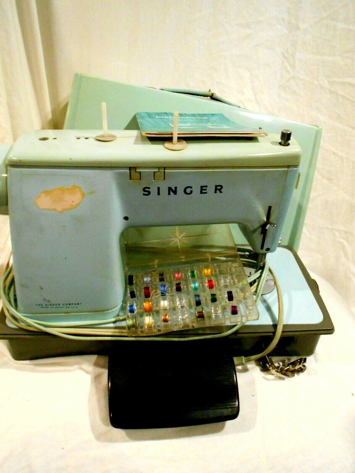Singer Style Mate Zig Zag Model 347 Sewing Machine w/Attachments | eBay