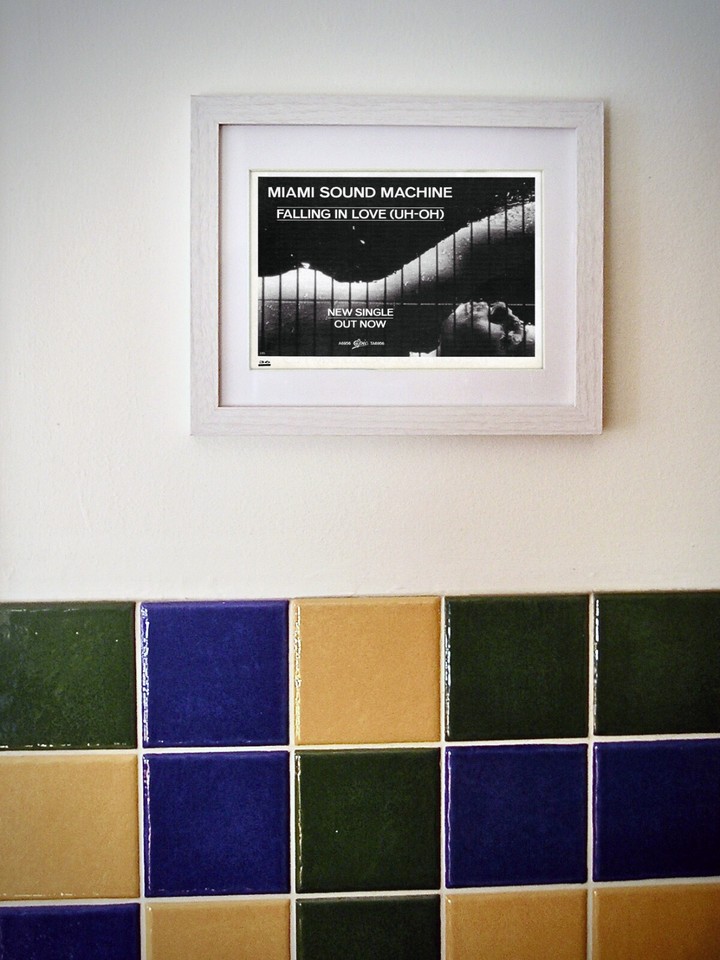 MIAMI SOUND MACHINE+FALLING IN LOVE (UH-OH)+FRAMED ORIGINAL MUSIC PRESS ...