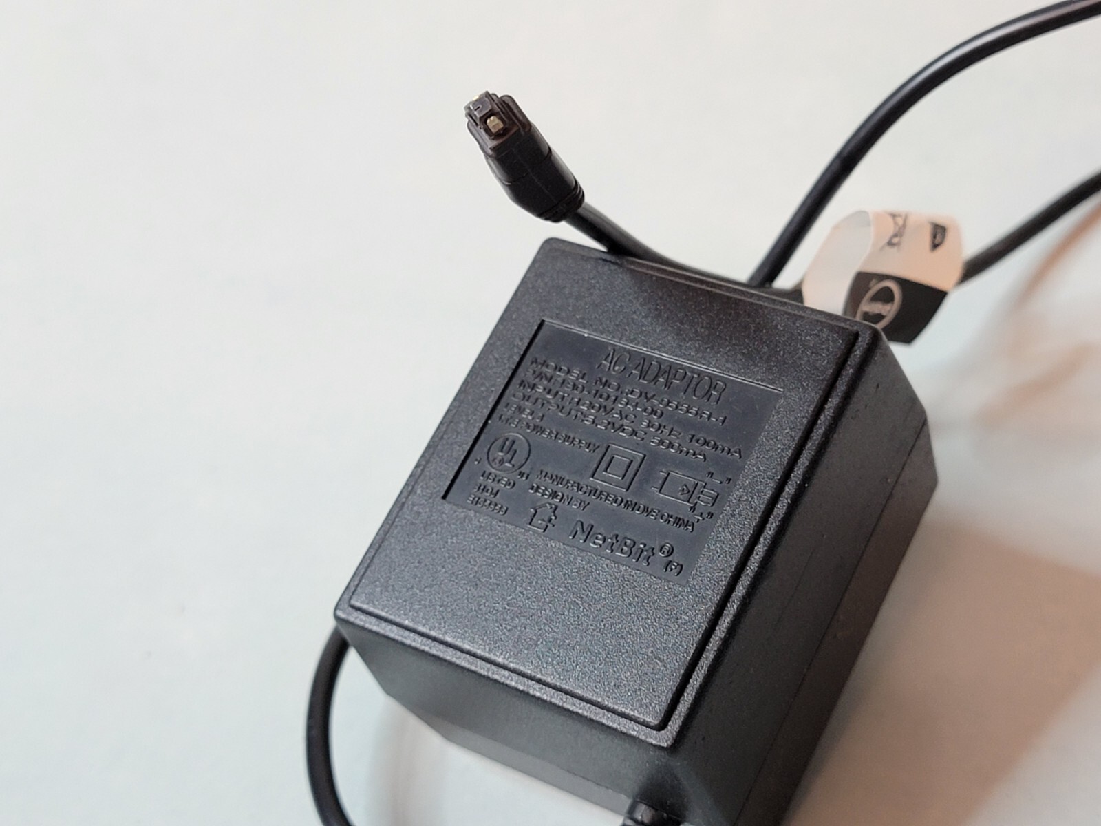 NetBit AC Adapter Model DV-0555R-1 Input 120VAC Output 5.2VDC | eBay