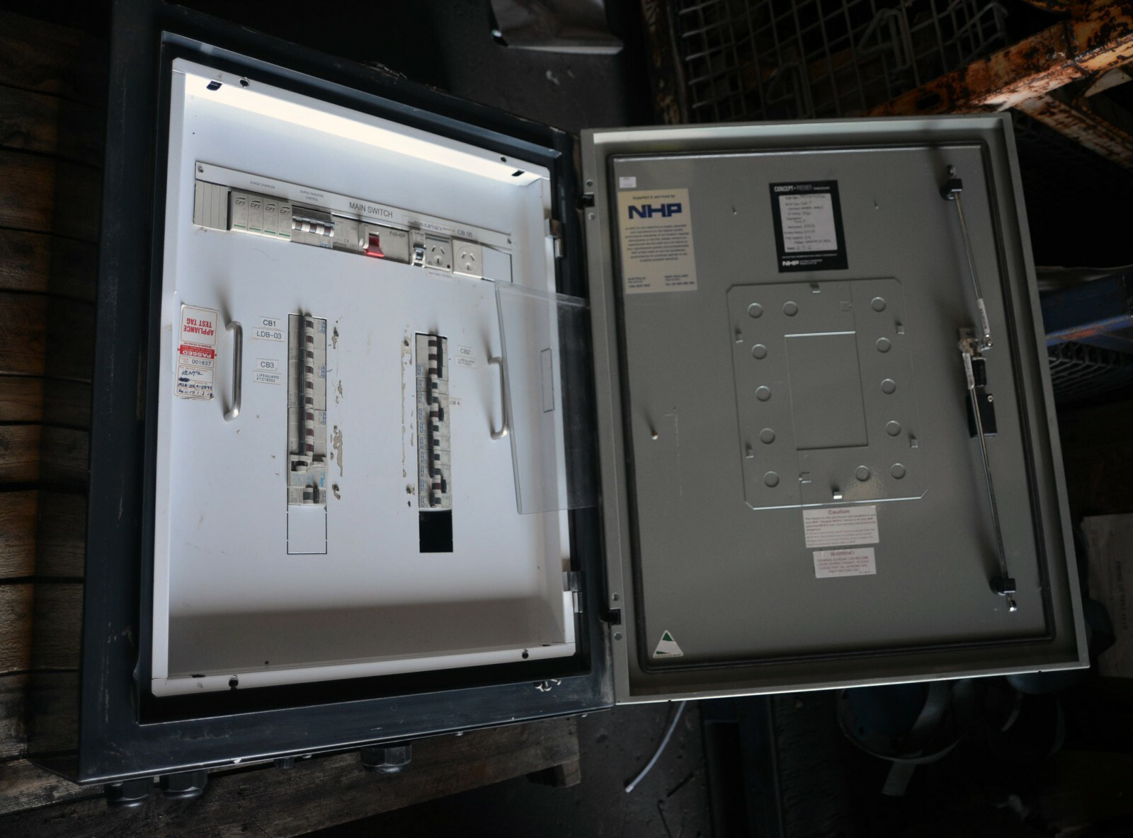 NHP Concept Premier Plus panel 160A switch 24 POLES distribution switchboard | eBay Australia