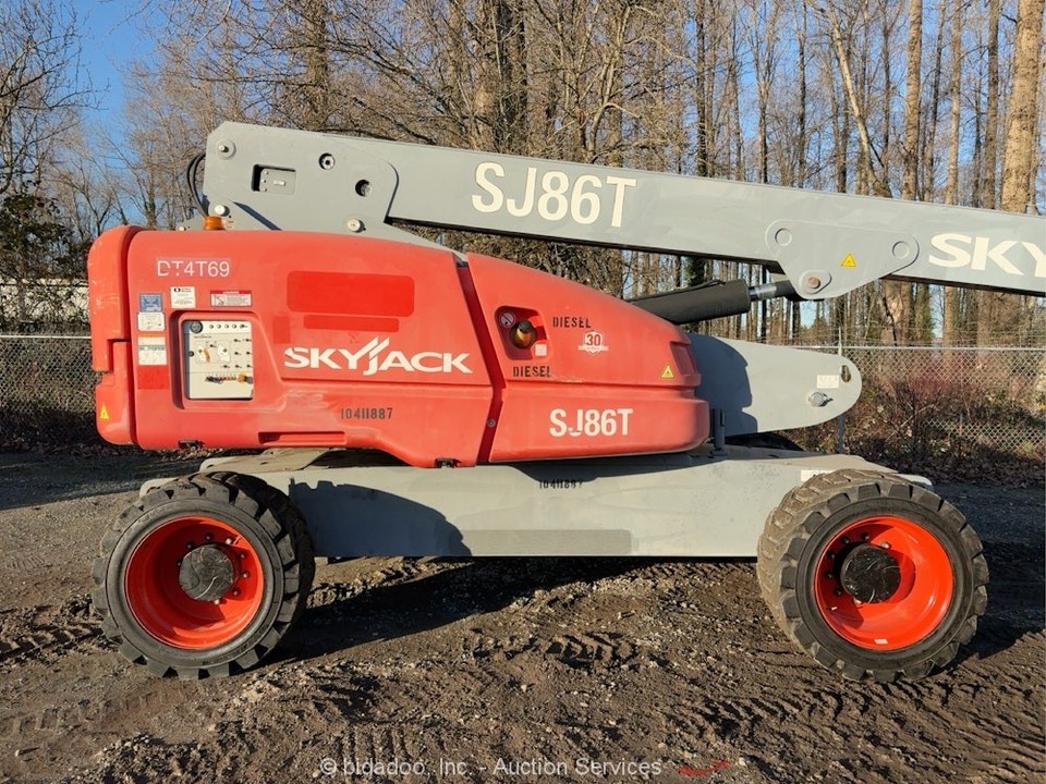 2015 Skyjack SJ86T 86' 4WD Diesel Telescopic Boom Lift Aerial Manlift ...