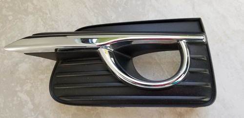 OEM 2018 Genuine Nissan Infiniti Grill Bumper Fog Lamp Bezel Left 62257 ...