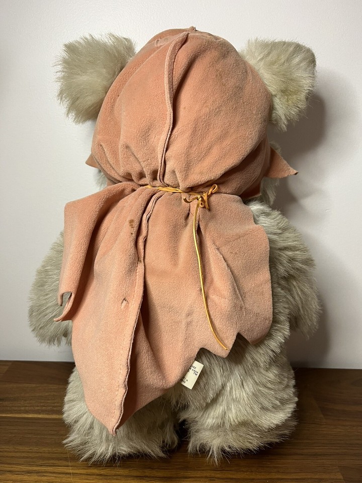 Ewok Princess Kneesaa 15" Stuffed Plush 1983 Star Wars Kenner | eBay