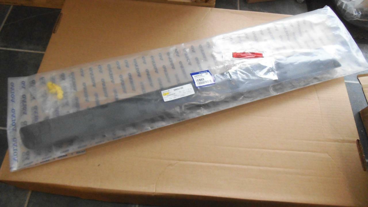 VOLVO XC60 MK1 Inner Right Door Molding 39822156 GENUINE for sale ...