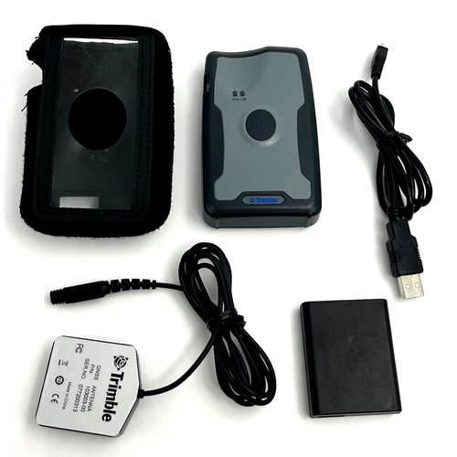 Trimble Model R1 GNSS/GPS Receiver P/N: 99133 - GREAT - Case, Charger ...